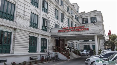 कसरी विस्तार गरिँदैछ करको दायरा यस्तो छ आन्तरिक राजस्व परिचालनको पाँच