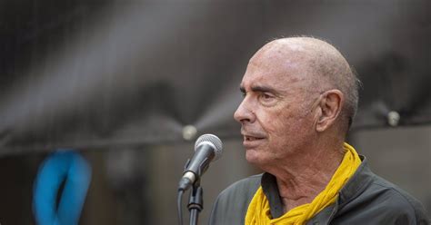 Llach Anc Llama A La Militancia De Erc A Votar En Contra Del