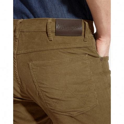 Wrangler Arizona Stretch Regular Fit Straight Leg Authentic Cords ...
