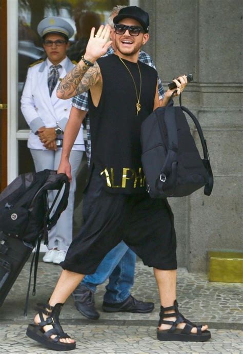 Пин от пользователя Mimi на доске Adam Lambert