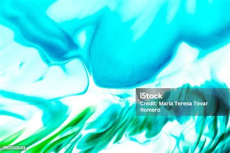 수채화 및 아크릴 추상입니다 화려한 배경입니다 믹스 밝아진 및 색상의 그림 파란색 청록색 녹색 갈색 흰색 배경 0명에 대한 스톡 사진 및 기타 이미지 Istock