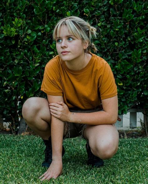 Potret Lulu Wilson Bintang Utama Ouija Origin Of Evil