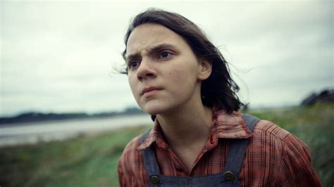 Logan Star Dafne Keen Is Joining A New Star Wars Project Giant Freakin Robot