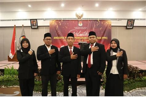 KPU Pasuruan Lantik Anggota PPK Pemilu 2024