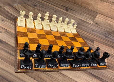Vintage Educator Chess Set Classic Game Collectors Series Beginners
