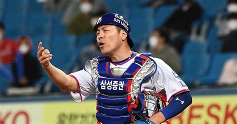 포토 너무 억울한 삼성 포수 강민호