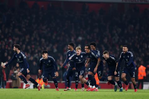 Amad Diallo Suffers Embarrassing Moment While Trying To Defend Man Utd
