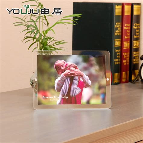 由居 透明水晶相框时尚精美亚克力相框 创意简约摆台6寸7 8照片框 由居旗舰店