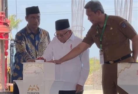 Wapres Letakkan Batu Pertama Masjid Dan RS Internasional Terbesar Di