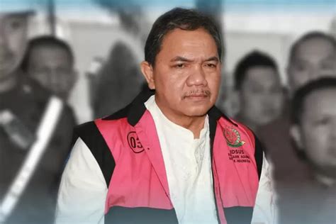 Jadi Tersangka Kasus Korupsi BTS Ini Profil Achsanul Qosasi Anggota