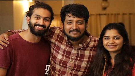 Lyricist Vinayak Sasikumar Turns Scenarist And Director The Hindu