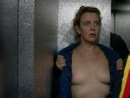 Naked Margarita Broich In Vier Fenster