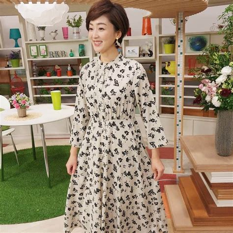 池尻和佳子さんのインスタグラム写真 池尻和佳子instagram「今日の衣装でした‼️ 明日も笑顔で過ごせますように☺️ 明日はrkb