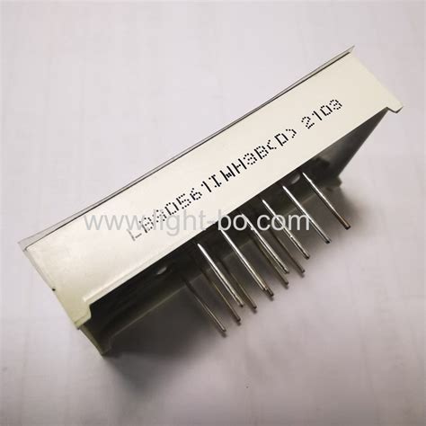 가열 및 냉각을 위한 울트라 화이트 트리플 디지트 7 세그먼트 Led 디스플레이 공통 양극 056인치 제조업체 및 공급 업체