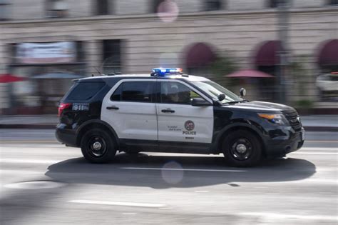 Twitter Suspende La Cuenta De ‘killer Cop A Raíz De La Demanda Del