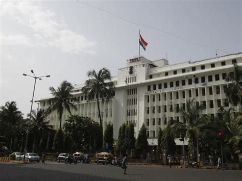 Govt Employees To Continue Protest Against Ias Officer Mumbai News