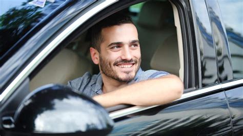 Permis De Conduire Lâge Limite Pour Conduire Selon Le Code De La Route