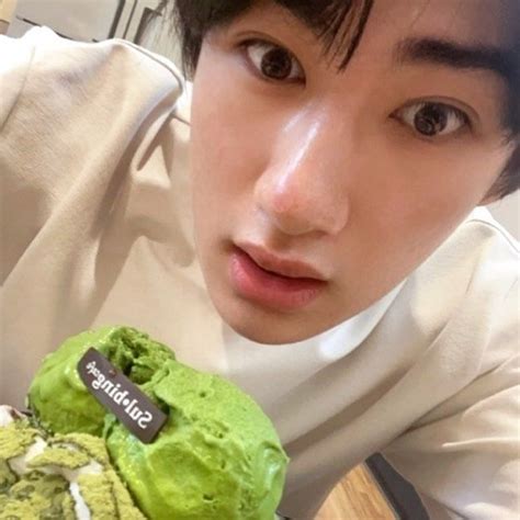 Seventeen Samuel Pretty People Planets Kpop Favs Icons Madness