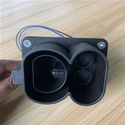 Dc 고속 충전기 스테이션 용 Ccs 콤보 2 커넥터 용 벽 홀더 홀스터 Shanghai Mida Ev Power Co Ltd