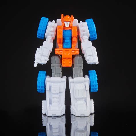 Transformers Titan Class Guardian Robot Omega Sentinel Hd Official