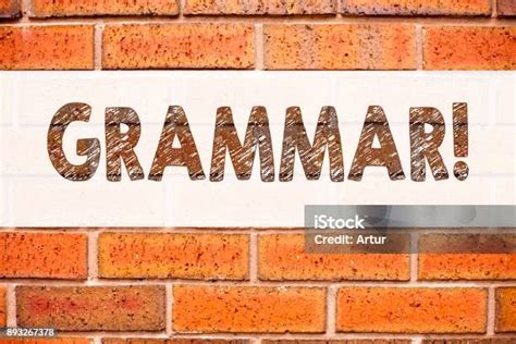 개념적 발표 문법 표시 하는 텍스트 캡션 영감 기본적인 규칙의 구문 문법 언어 오래 된 벽돌 배경 복사 공간에 대 한 비즈니스 개념 개념에 대한 스톡 사진 및 기타 이미지