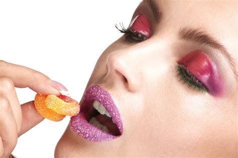Sugar Feeds Cancer Cells Does Sugar Feed Cancer