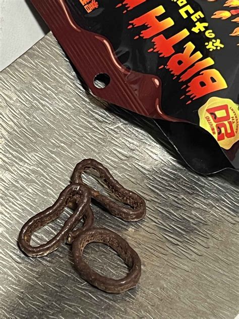 東ハトの大人気シリーズから甘酸っぱい苺フレーバーが新登場♪ カワコレメディア