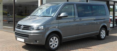 Volkswagen Transporter Minibus Photo Gallery 89