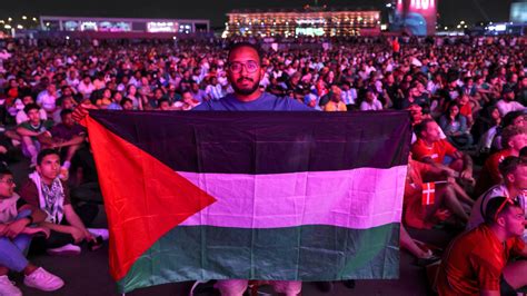 Israel Bill Seeks Ban On Waving Palestinian Flags At University