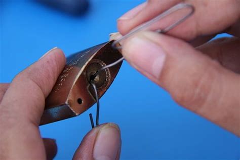 How To Pick A Lock Using A Paperclip 9 Steps With Pictures Paper Clip Lock Macgyver