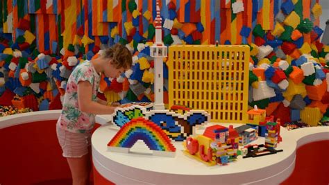 Klocki Lego na Dzień Dziecka kupony rabatowe i promocje Newsweek