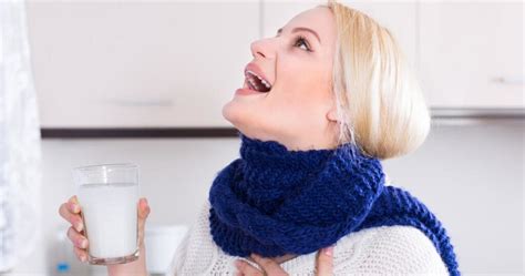 Боль в горле при глотании полоскание горла Фурацилин