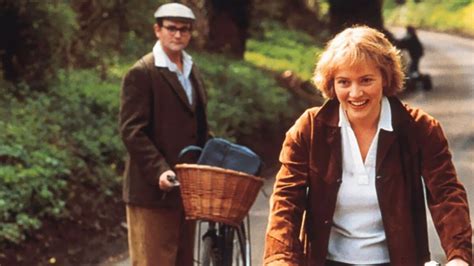 10 лучших фильмов Кейт Уинслет на которую приятно смотреть и на тонущем корабле и где угодно