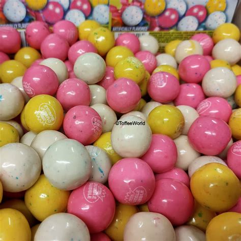 Dubble Bubble Birthday Cake Gum Balls BubbleGum Gumballs