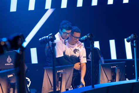 CBLOL 2023 fnb explica troca de suporte e Trigo fala de adaptação