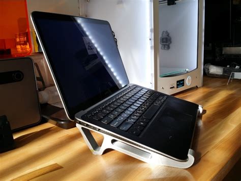 Small Laptop Stand Free 3d Models