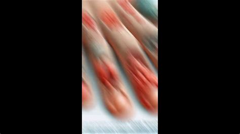 7 Things Your Nails Can Tell You About Your Health