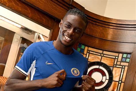 라비아 대신 울꼬추큼 미는 분 해외축구 에펨코리아