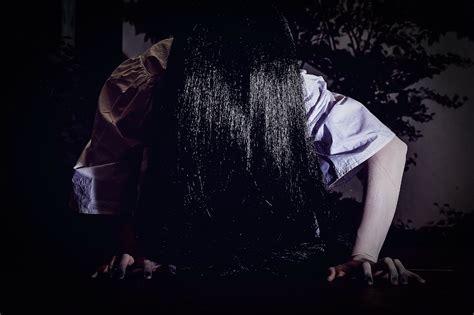 今年の秋が危ない――新作「貞子m」の真相を，古びた井戸の横で，関係者たちがポツリポツリと語る