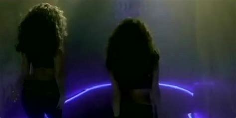 Shakira Sexy Scene In Beautiful Liar Tnaflix Com