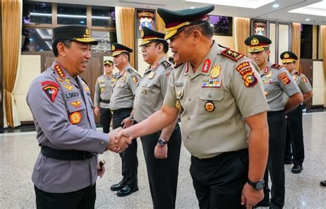 Kenaikan Pangkat Irjen Pol Tabana Bangun Dan Brigjen Pol M Rudy Syafirudin