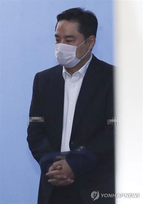 도도맘 소송취하서 위조 강용석 법정구속징역 1년 디스패치 뉴스는 팩트다