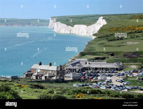 Birling Gap Between The Seven Sisters Cliffs Background And Beachy