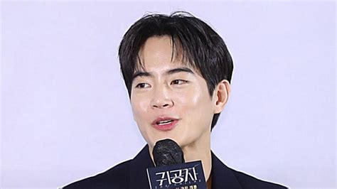 E포토 강태주 귀공자로 스크린 데뷔