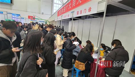 小雨不减求职热情，“就在武汉 筑梦武昌”中南民族大学专场成功举办招聘活动企业