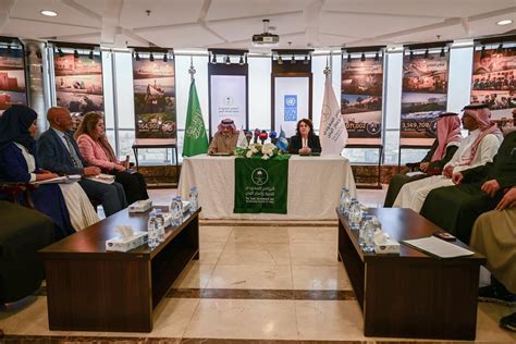 جريدة الرياض توقيع مذكرة تفاهم بين البرنامج السعودي لتنمية وإعمار