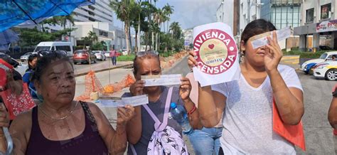 Cierran Damnificados Un Sentido De La Costera Para Exigir Pago De Apoyo