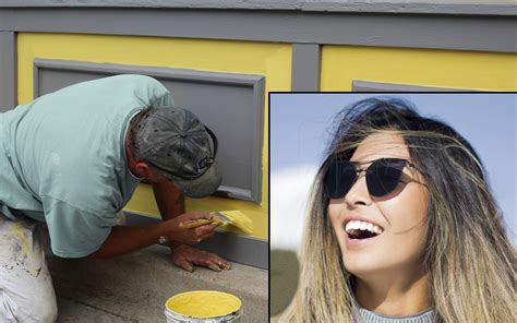 Incredible Wealthy Expat Discovers Evidence Of Working Class