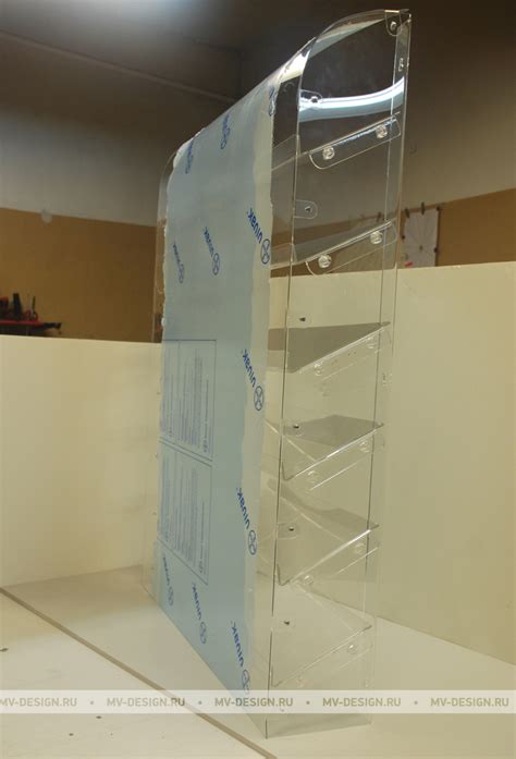 Универсальные подставки под товары из оргстекла купить в Москве