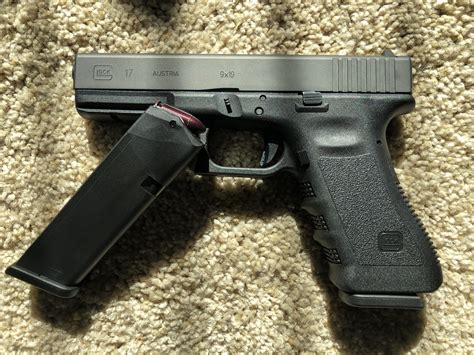 Simple Glock 17 R Glocks
